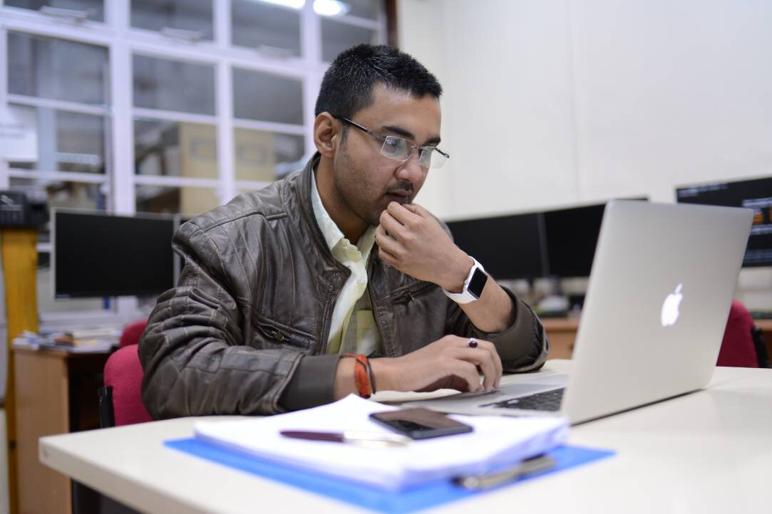 PROGRAM STRUCTURE - IIM