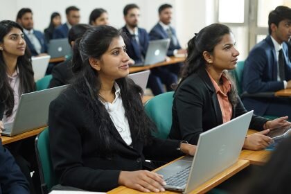 About Us - IIM