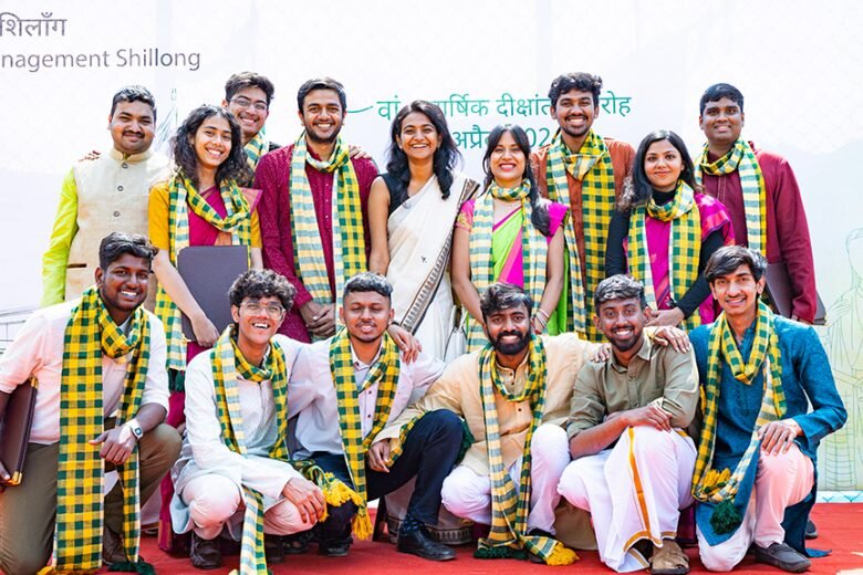 PROGRAM STRUCTURE - IIM